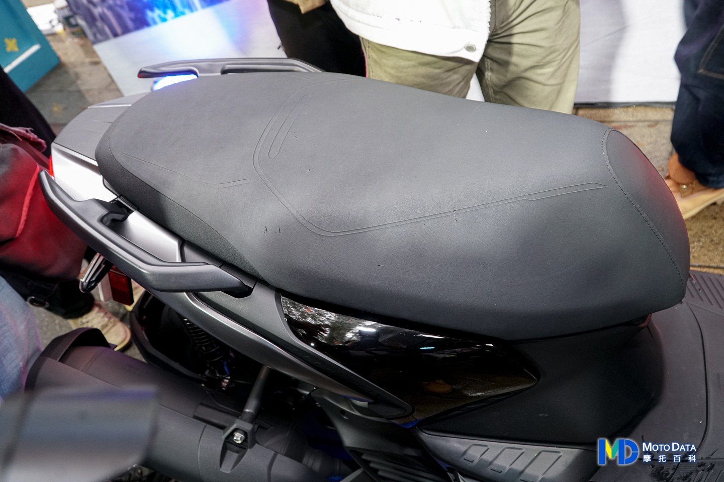 【現場採訪】智慧旅跑 YAMAHA AUGUR 155 發表！售價 NT$ 118,000，標配 TCS、ABS 還有可以導航的全彩儀錶板！ – MOTODATA 摩托百科