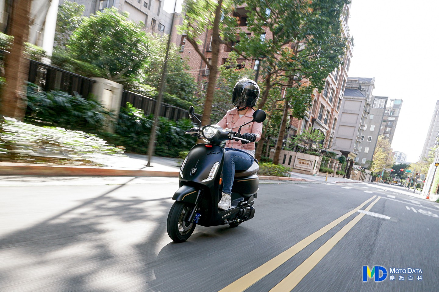 配備 Keyless 更實用 PGO Spring 125 B&W 特仕版都會體驗試駕 – MOTODATA 摩托百科