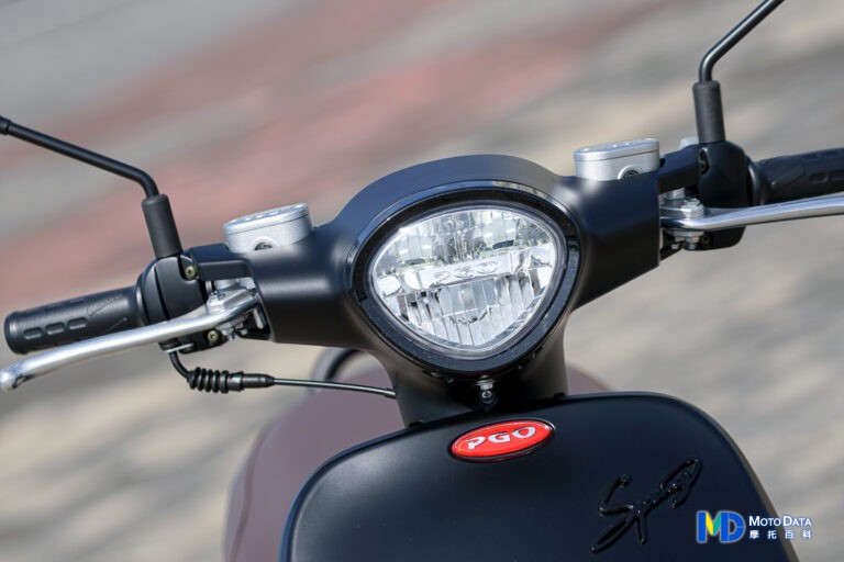 配備 Keyless 更實用 PGO Spring 125 B&W 特仕版都會體驗試駕 – MOTODATA 摩托百科
