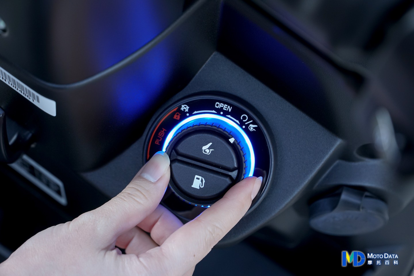 2023-PGO-Spring125BW-045 – MOTODATA 摩托百科