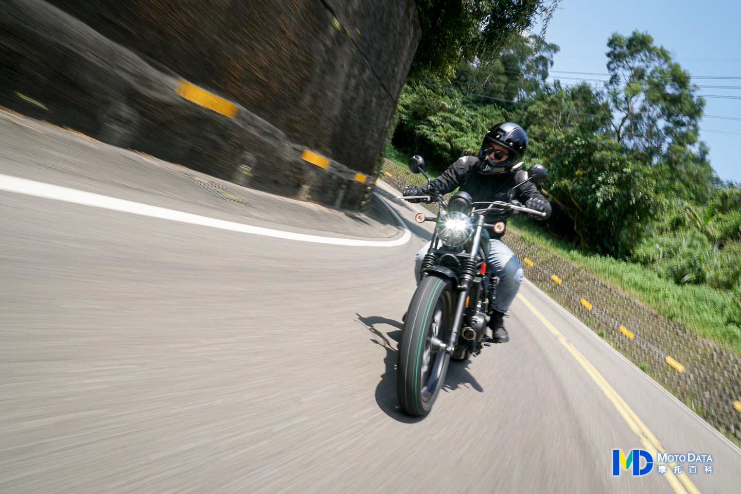 2023-HONDA-CLSTREET-006 – MOTODATA 摩托百科