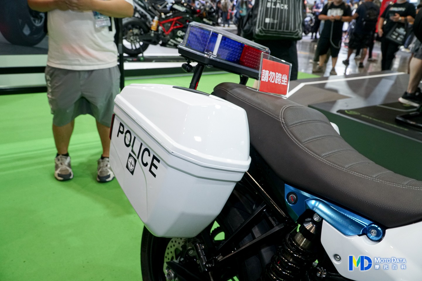 2023-energica-POLICE-BIKE-008 – MOTODATA 摩托百科