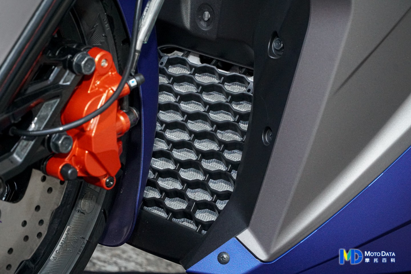 2023-Aeonmotor-STR250-3D350R-051 – MOTODATA 摩托百科