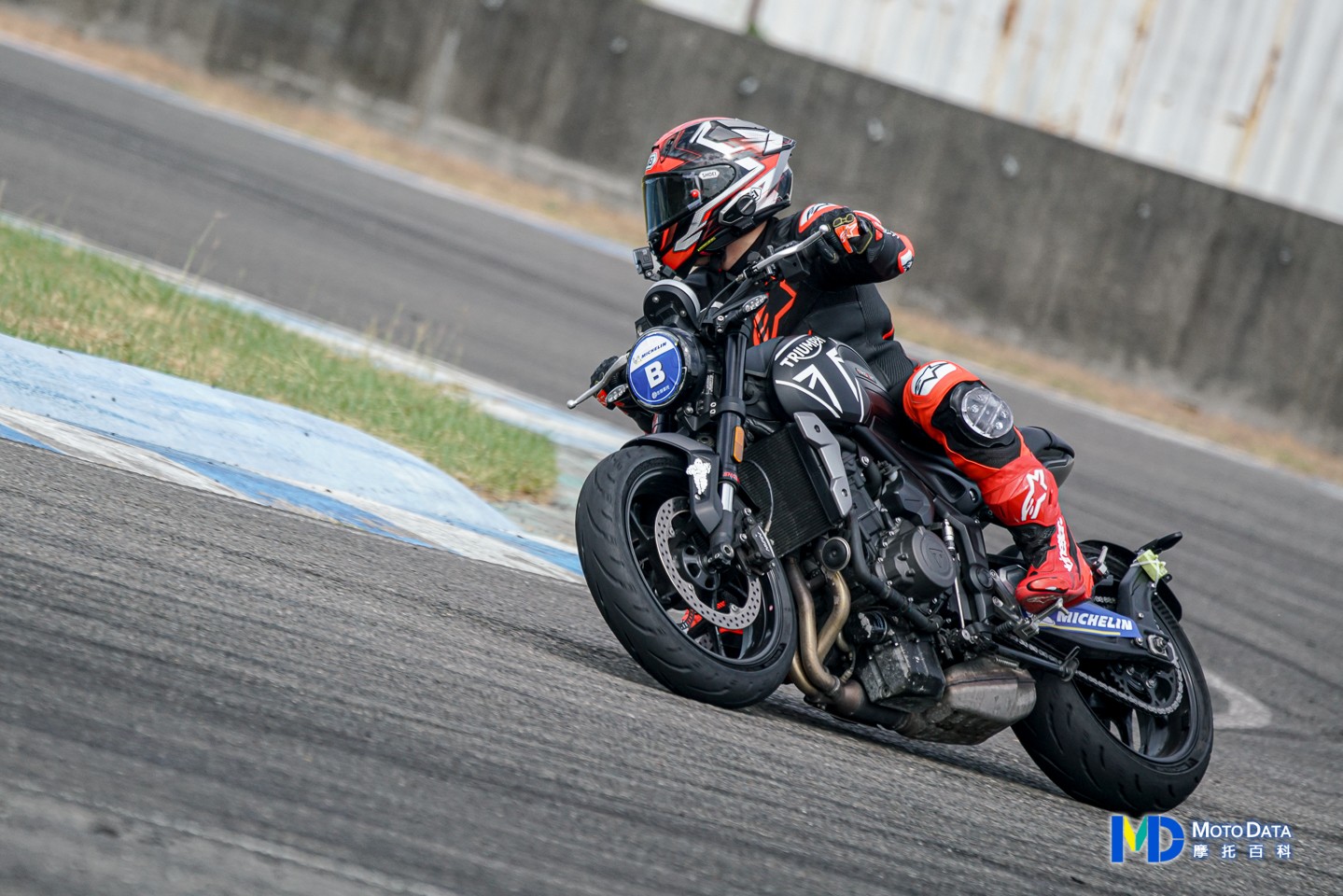 2024-MICHELIN-PowerGP2&Power6-032 – MOTODATA 摩托百科