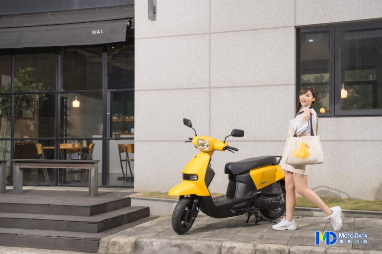 SUI-Yellow_3 – MOTODATA 摩托百科