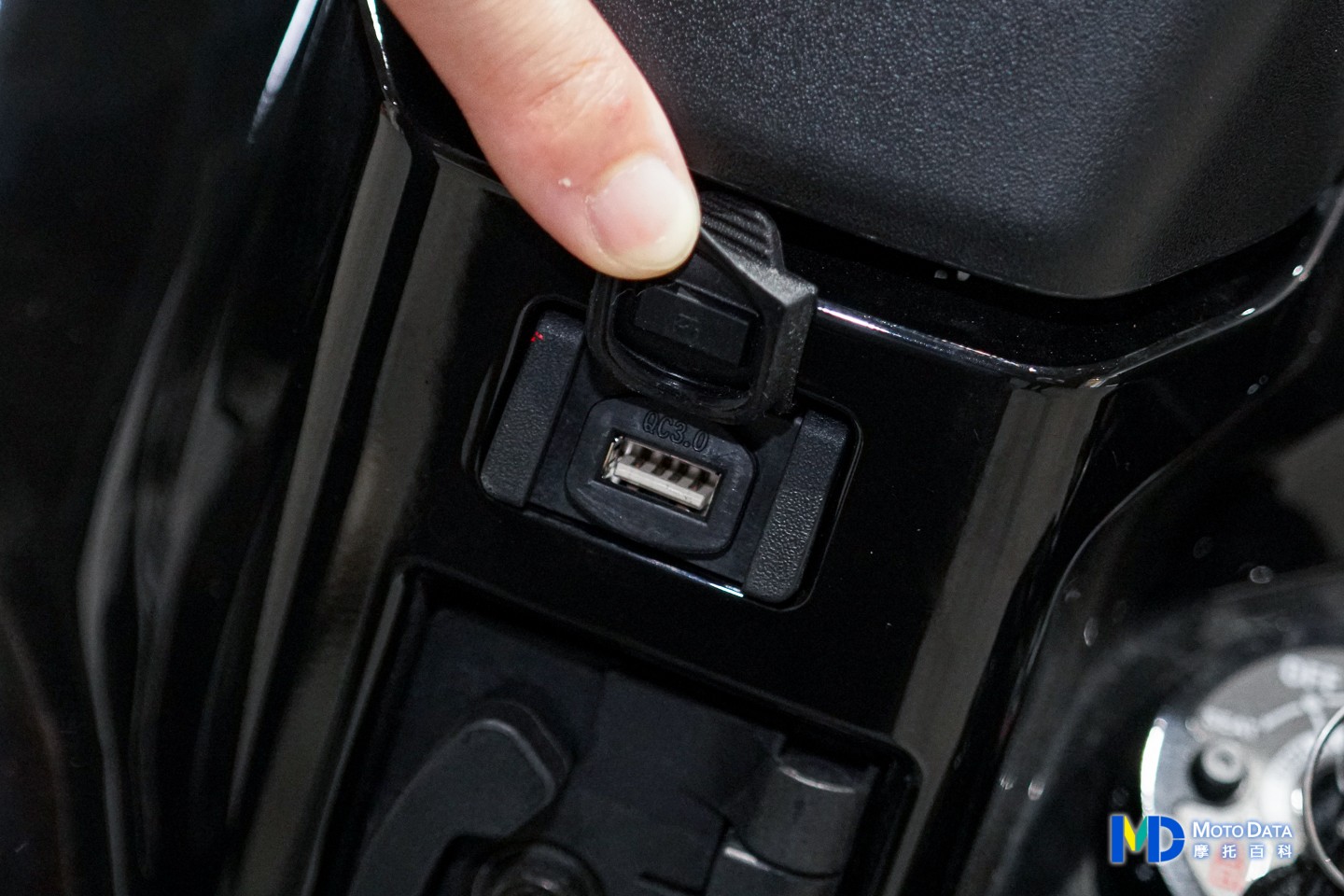 2025-SYM-MMBCU-013 – MOTODATA 摩托百科