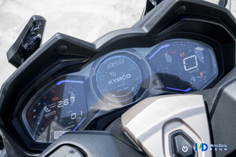 2025-KYMCO-AK575-Premium-Launch-020 – MOTODATA 摩托百科