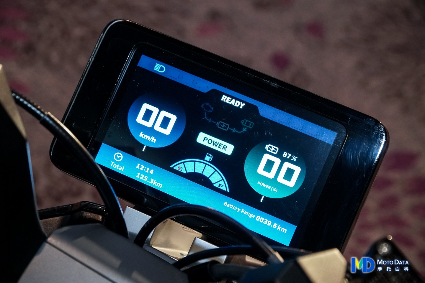 【現場採訪】三公升汽油可以跑 325 公里的 EREV 增程式電動車！SYM 三陽 PE3 技術簡報與工程概念實車欣賞！ – MOTODATA ...